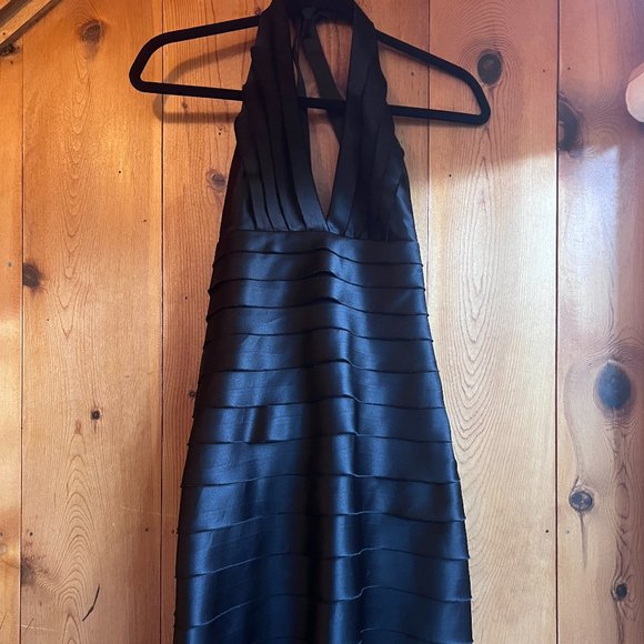 BCBG | Dresses | Bcbg Black Prom Dress With Silky Layered Texture Size ...